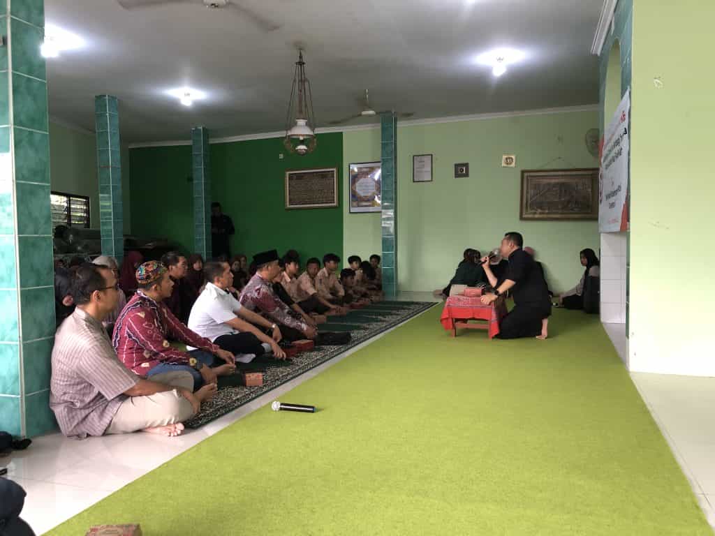 PKHI Memperingati Ultah ke-9 dengan Bakti Sosial dan Hipnoterapi Gratis ...